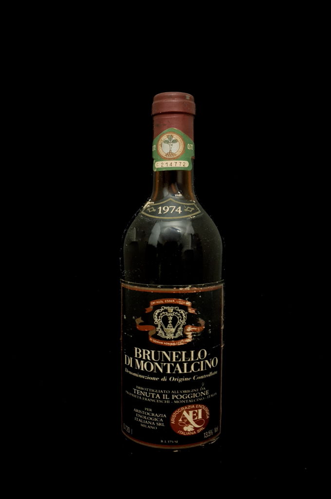 Brunello di Montalcino DOC 1974 - Luxury Wine
